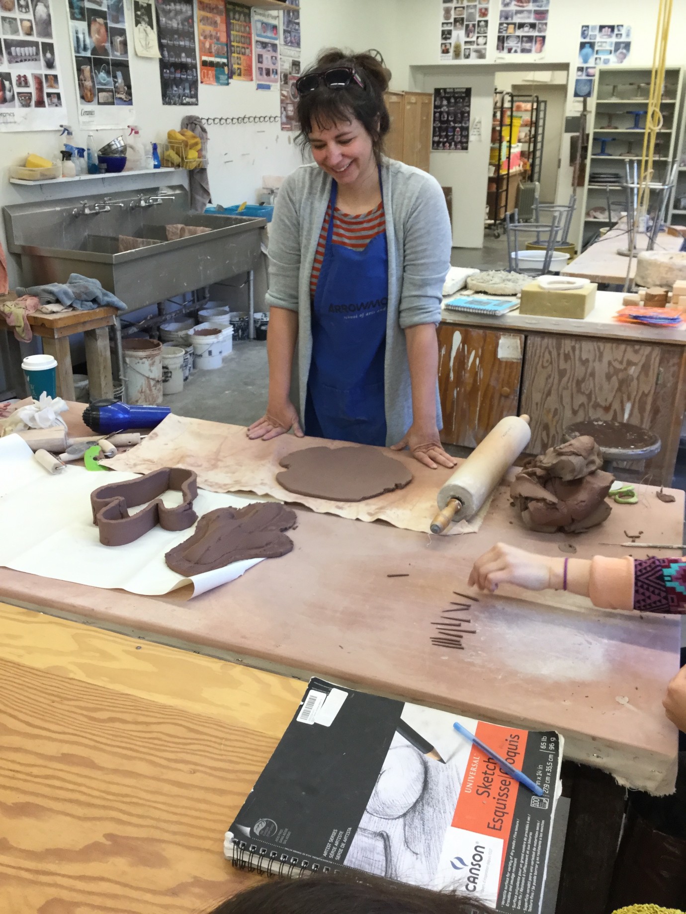 Visiting Artist Demonstrates Methods | Art Department Blog